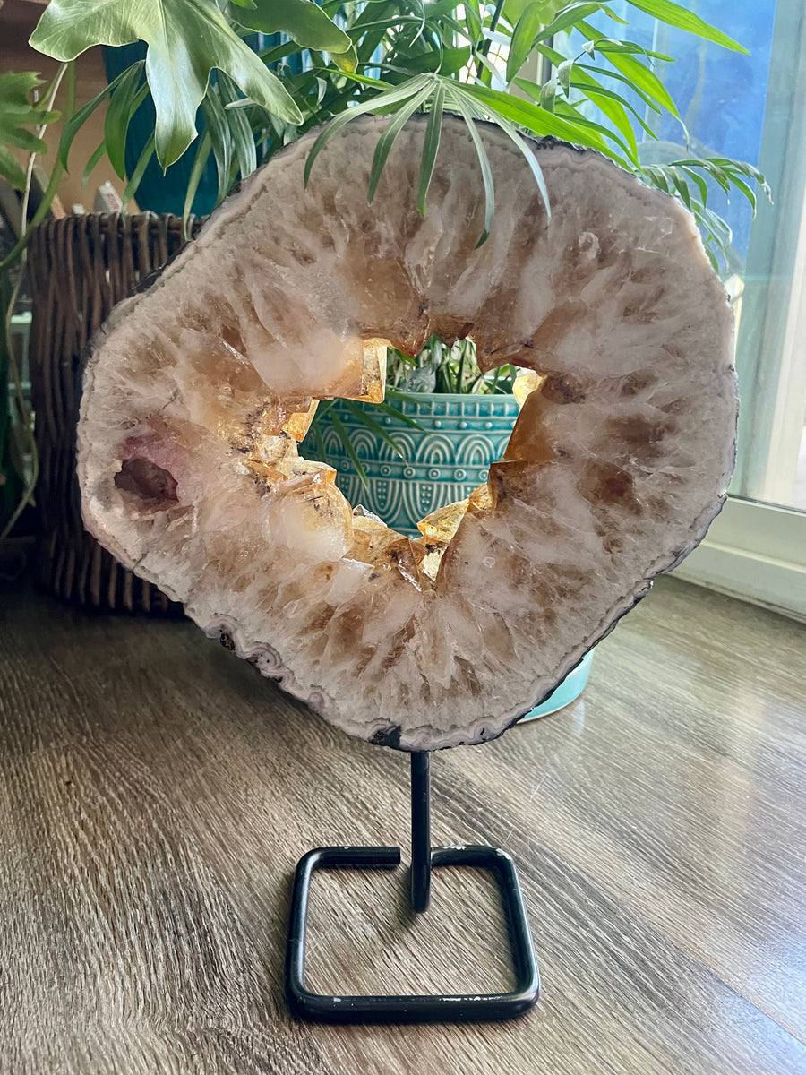 Large Citrine Slab on stand – dalai lamia